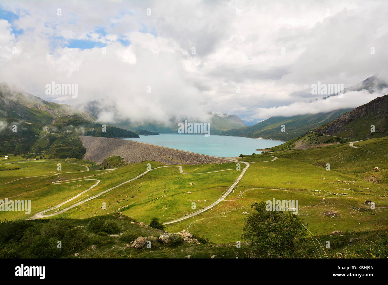 Lac du mont cenis Banque de photographies et d’images à haute ...