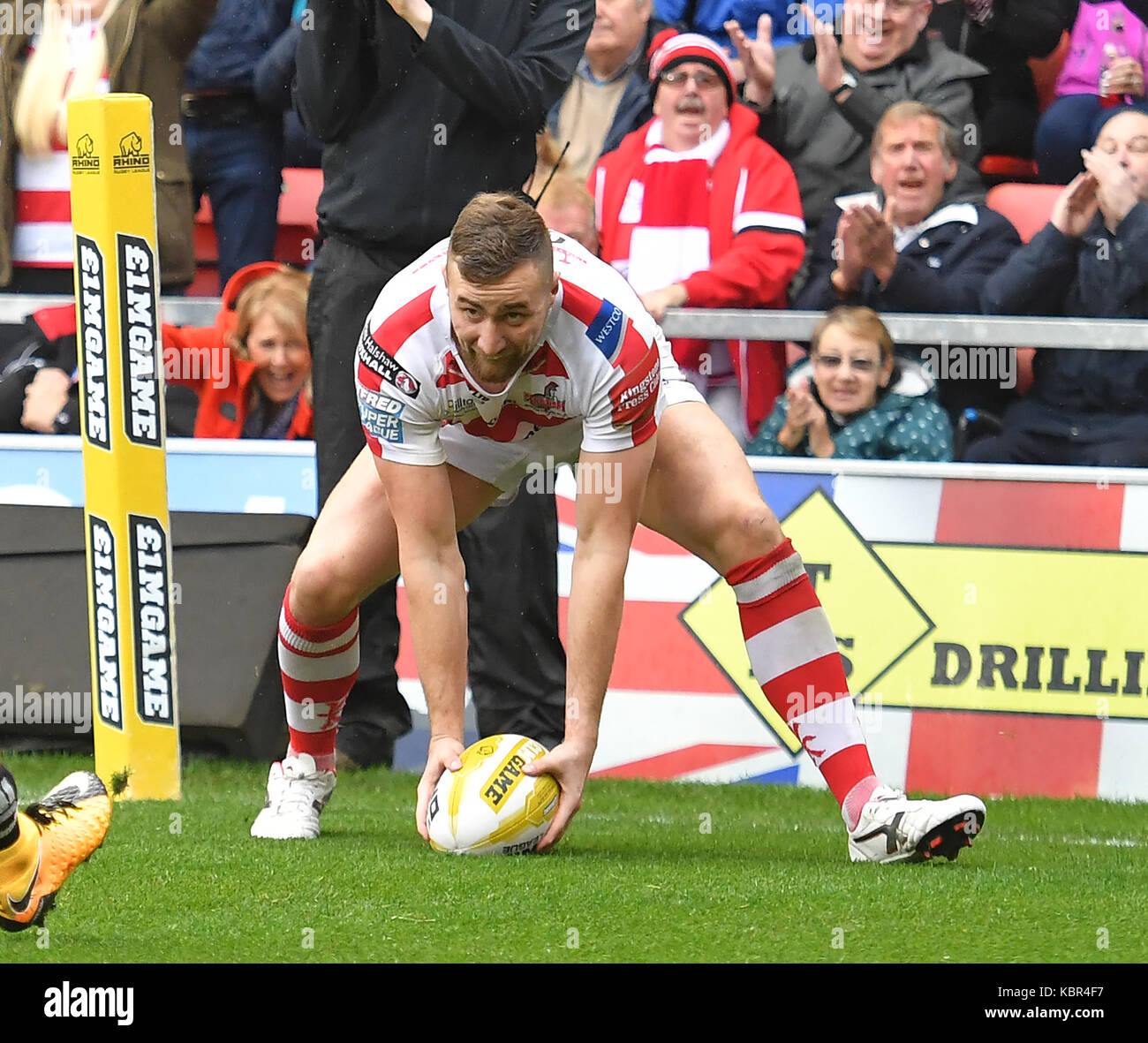 James Clare de Leigh Centurions marque sa deuxième tentative lors du ...