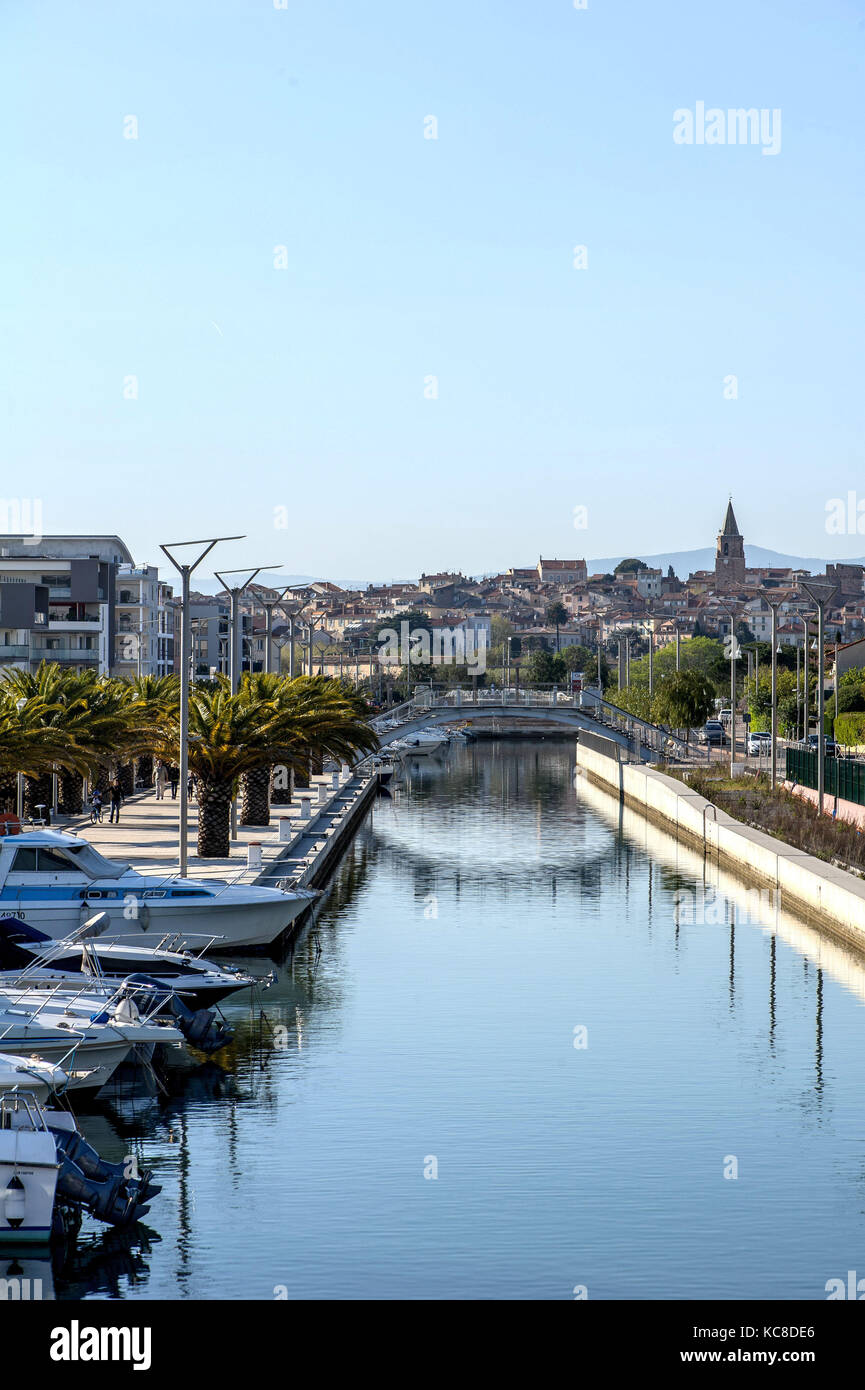 Port frejus Banque de photographies et d’images à haute résolution - Alamy