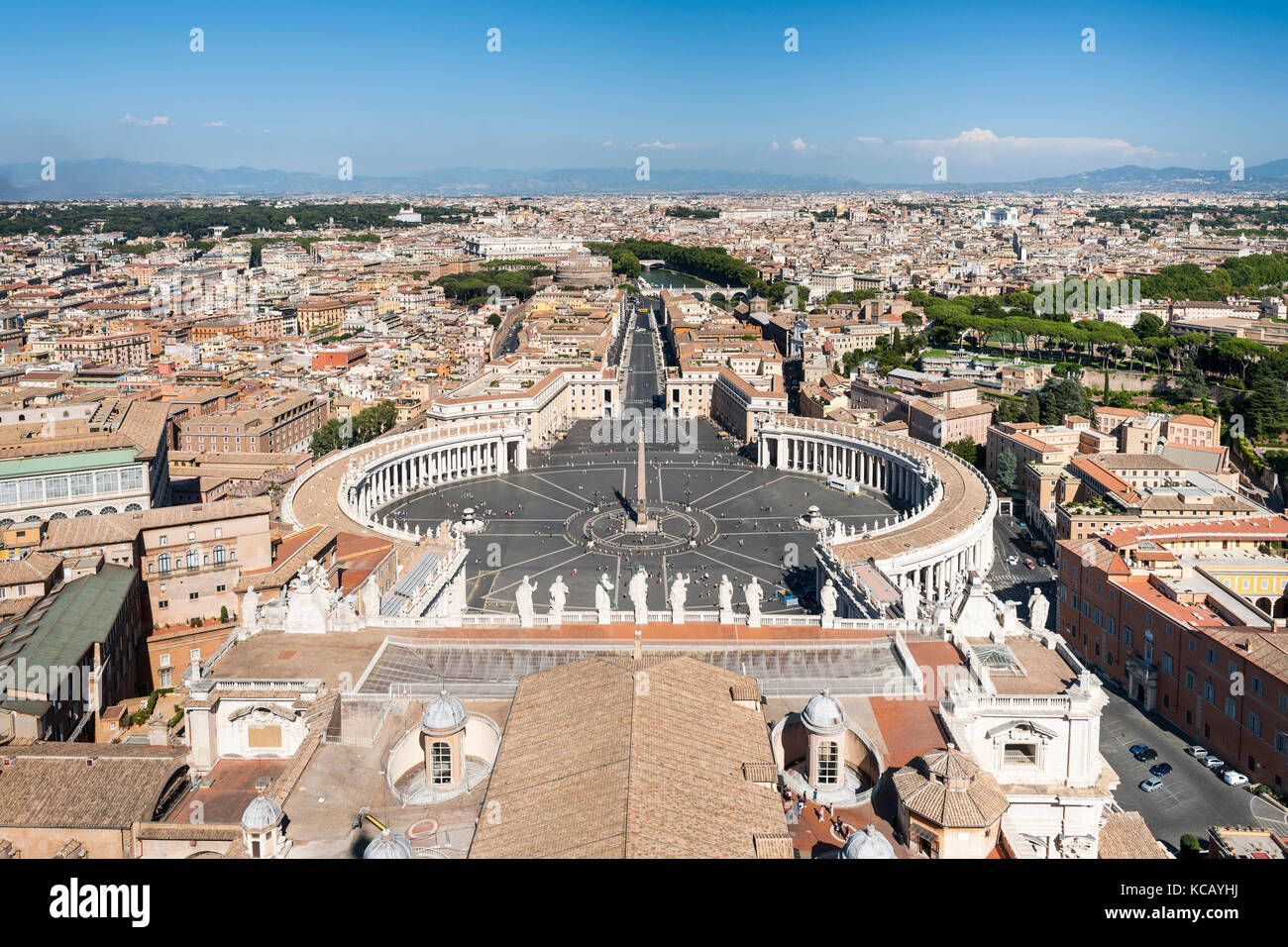 Vue de la basilique saint pierre au vatican Banque de photographies et ...