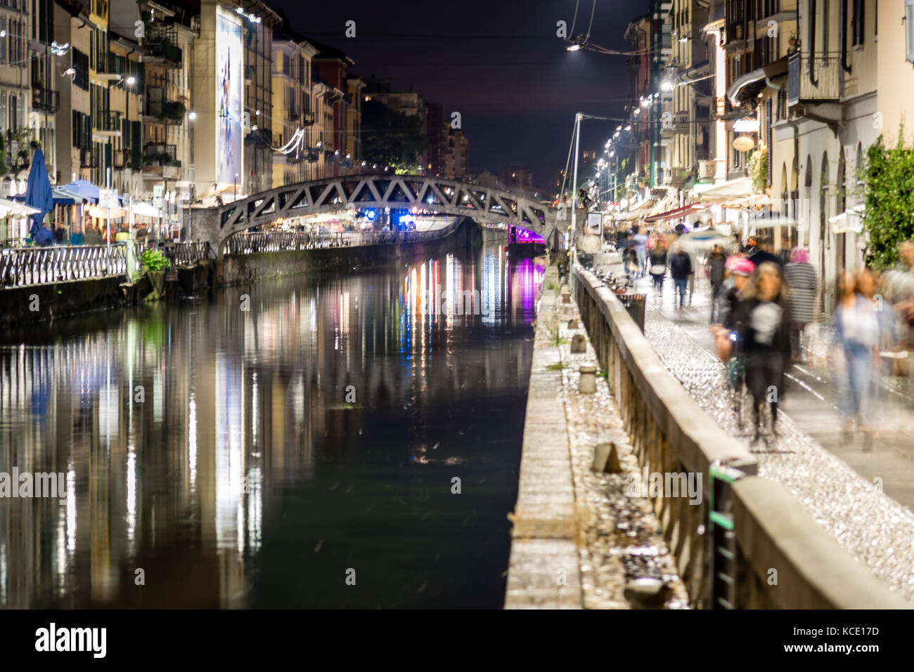Night navigli milan Banque de photographies et d’images à haute ...