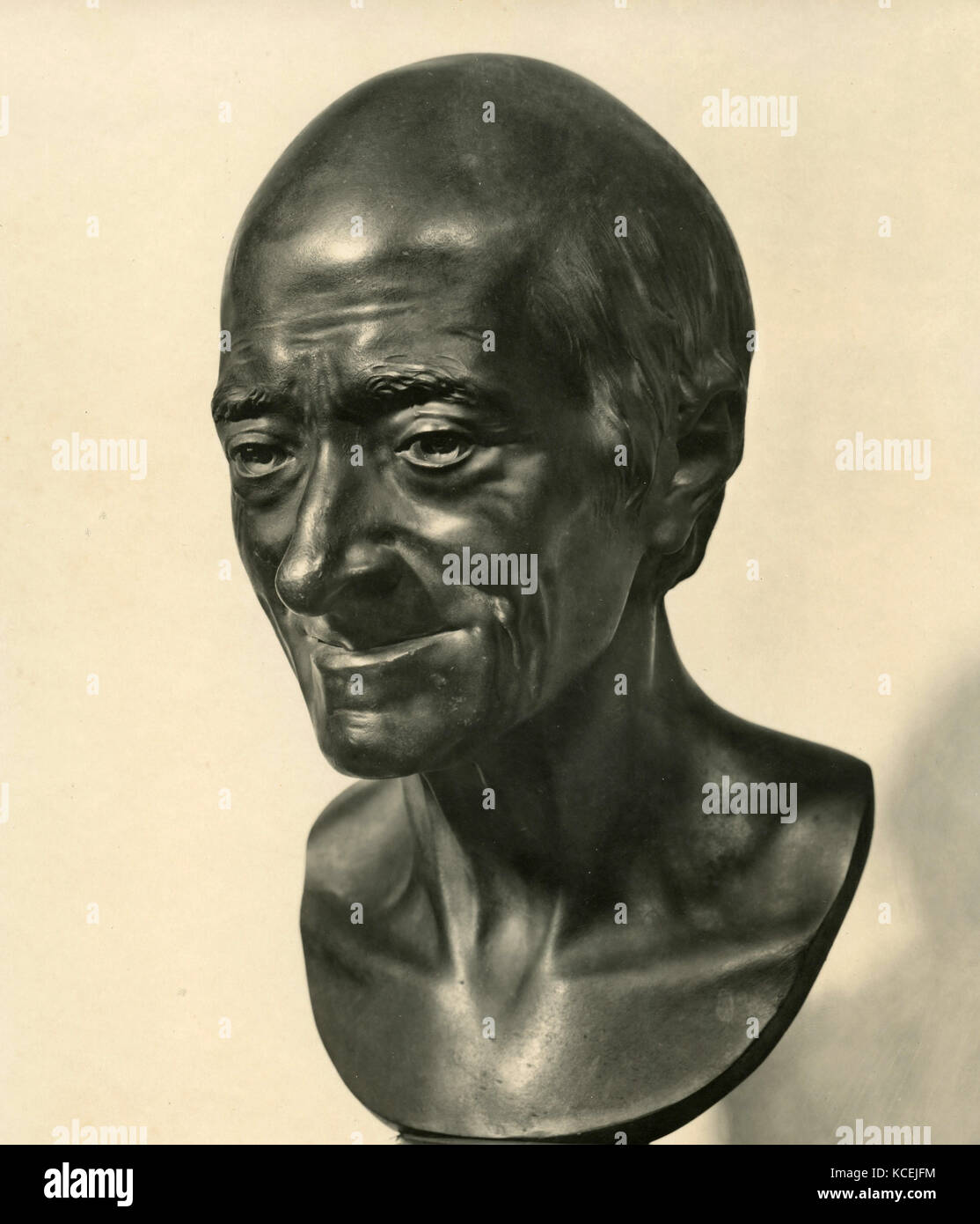 Voltaire, statue en bronze par JA Houdon Photo Stock - Alamy