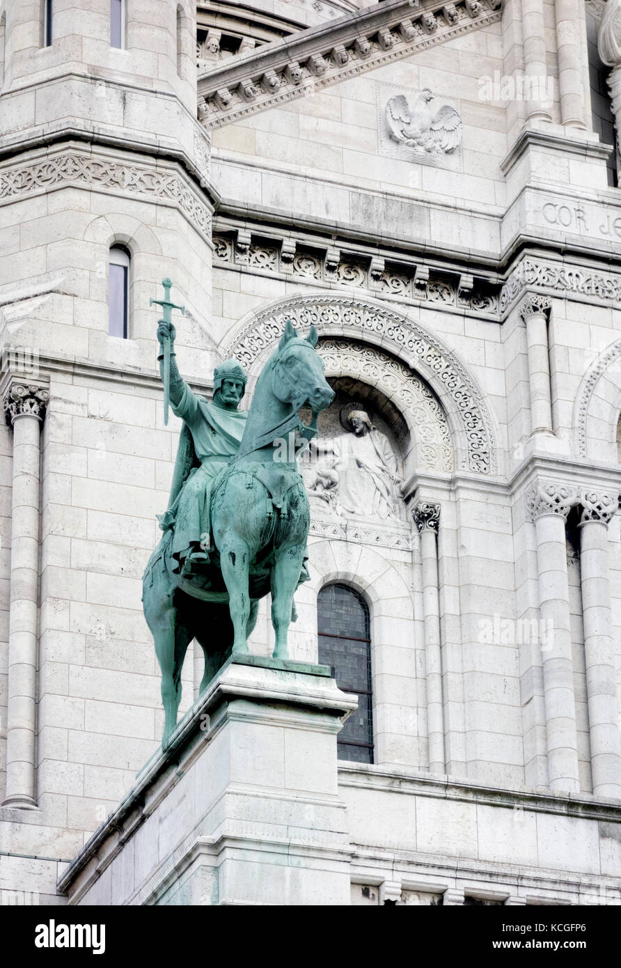 Statue du roi louis ix de france Banque de photographies et d’images à ...