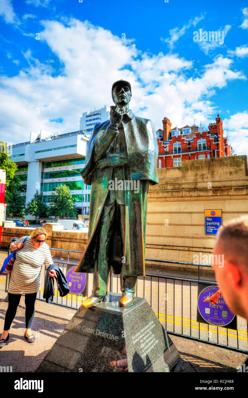 Sherlock holmes statue baker street london Banque de photographies et d ...