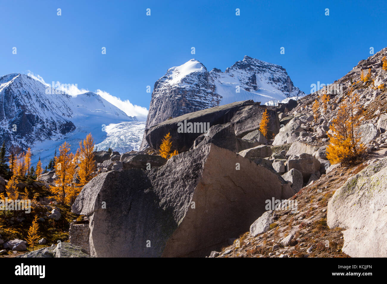Conrad kain hut parc provincial de bugaboo Banque de photographies et d ...