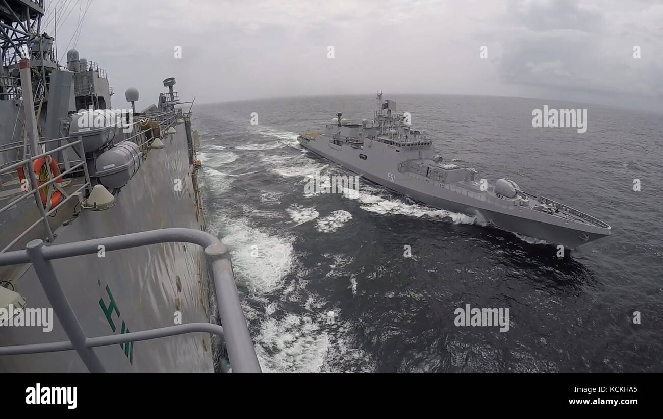 Talwar class frigate Banque de photographies et d’images à haute ...