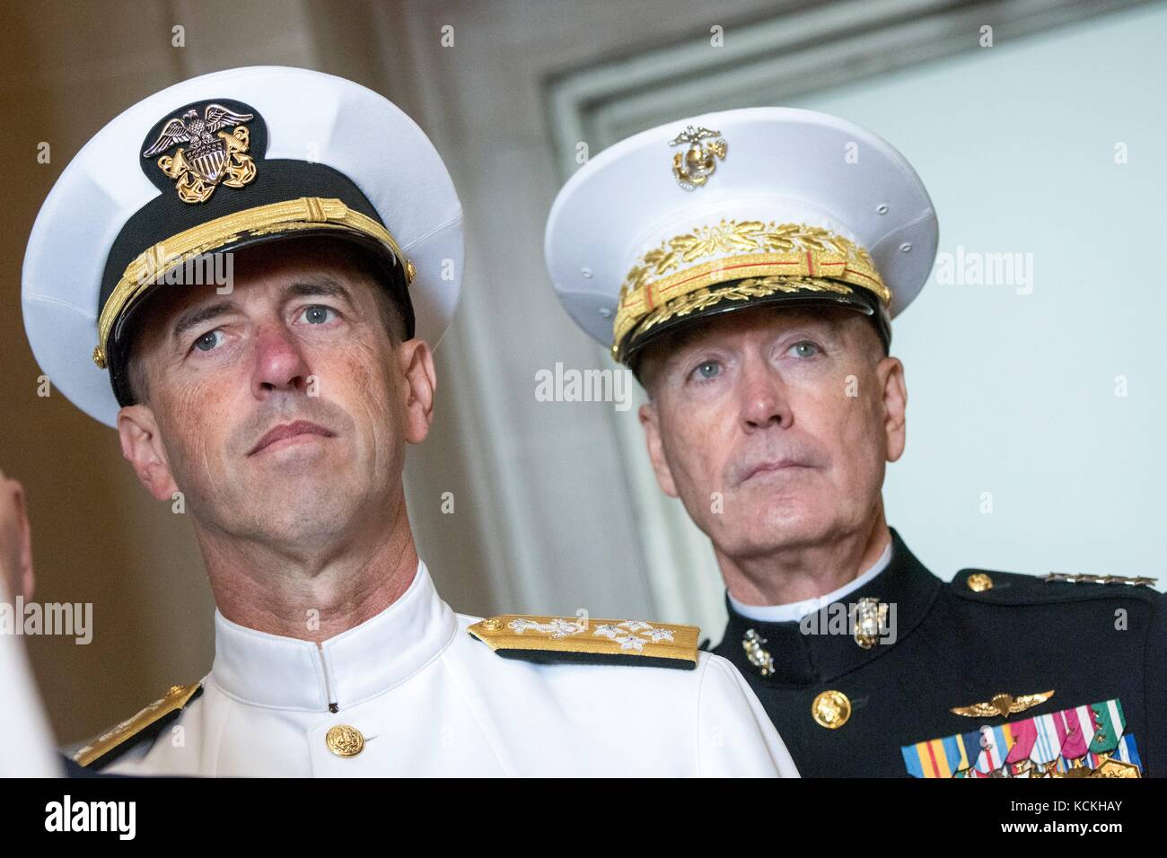 Navy chief Banque de photographies et d’images à haute résolution - Alamy