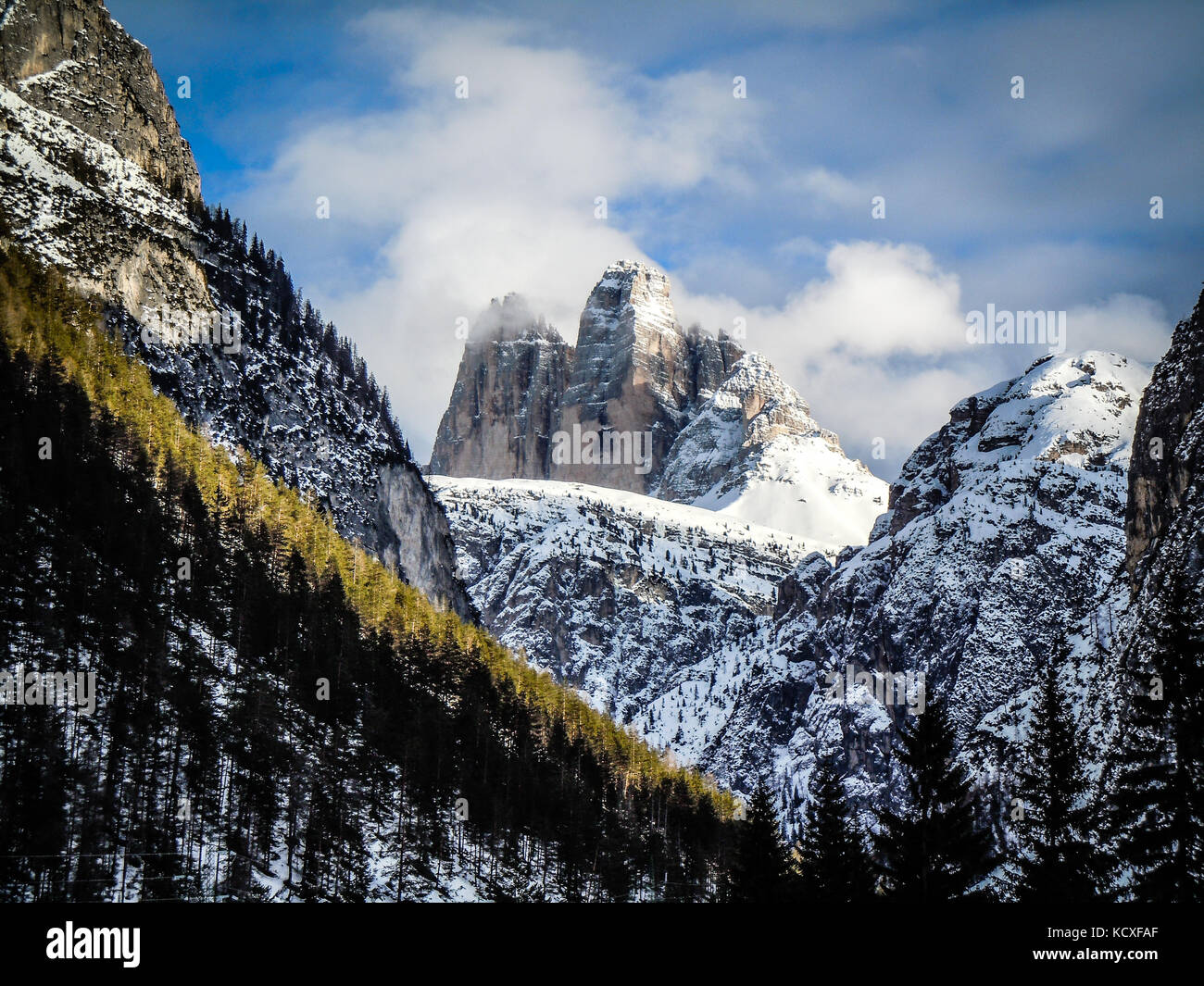 Tre cime di lavaredo Banque de photographies et d’images à haute ...
