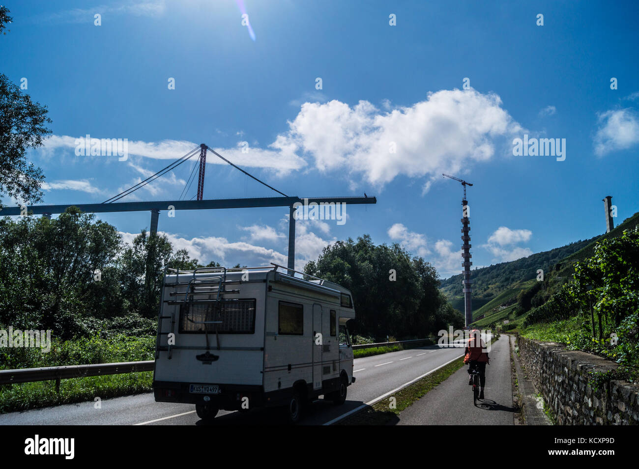 Autoroute hochmoselubergang moselbrucke Banque de photographies et d ...