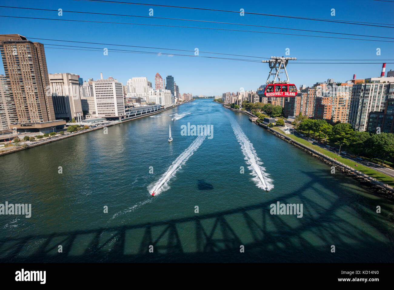 Roosevelt Island tramvay.tramway aérien à New York City relie Roosevelt ...