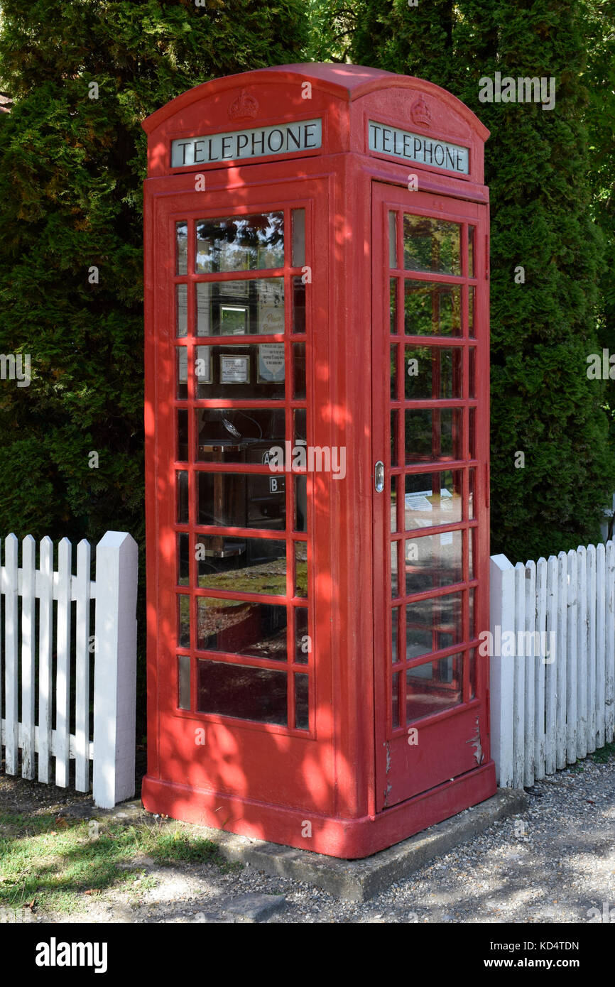 K2 red telephone box Banque de photographies et d’images à haute ...