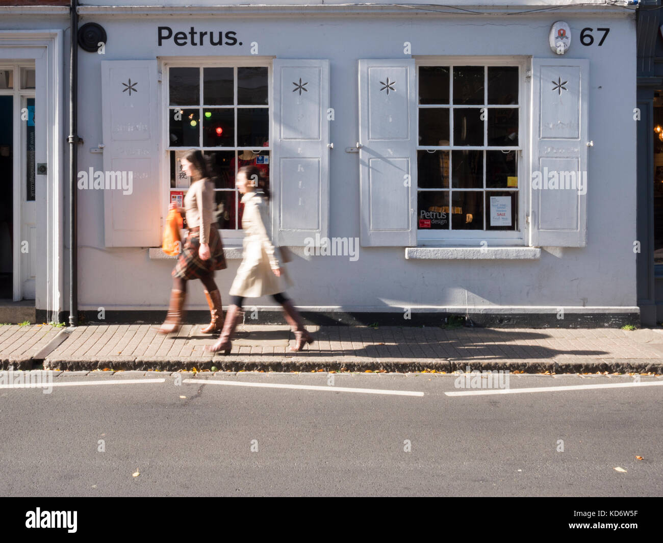 Magasin indépendant Banque de photographies et d’images à haute ...