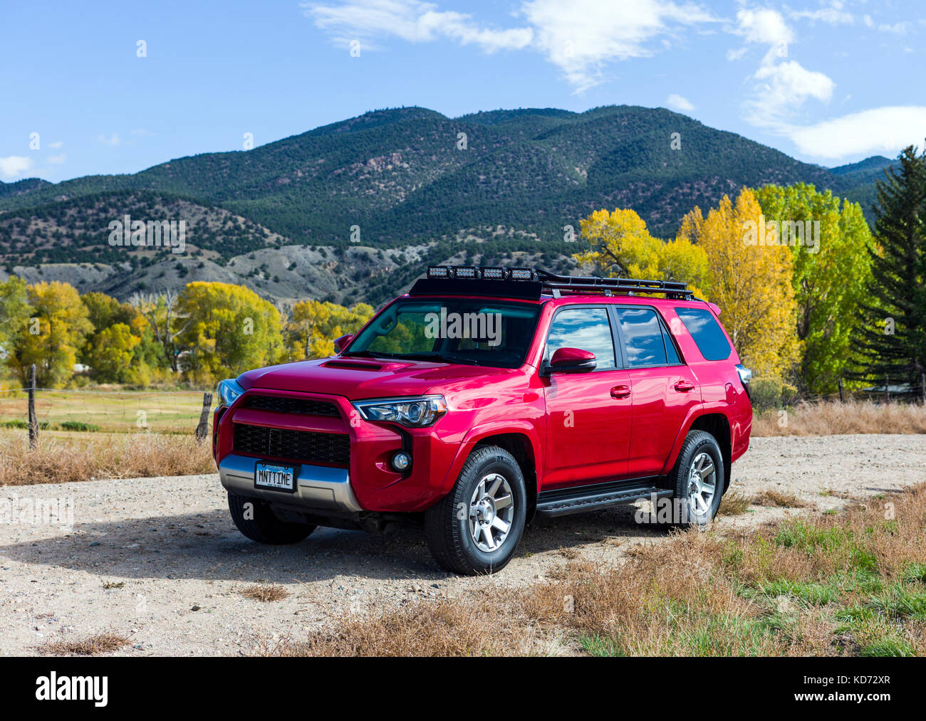 Camion à quatre roues motrices Banque de photographies et d’images à ...