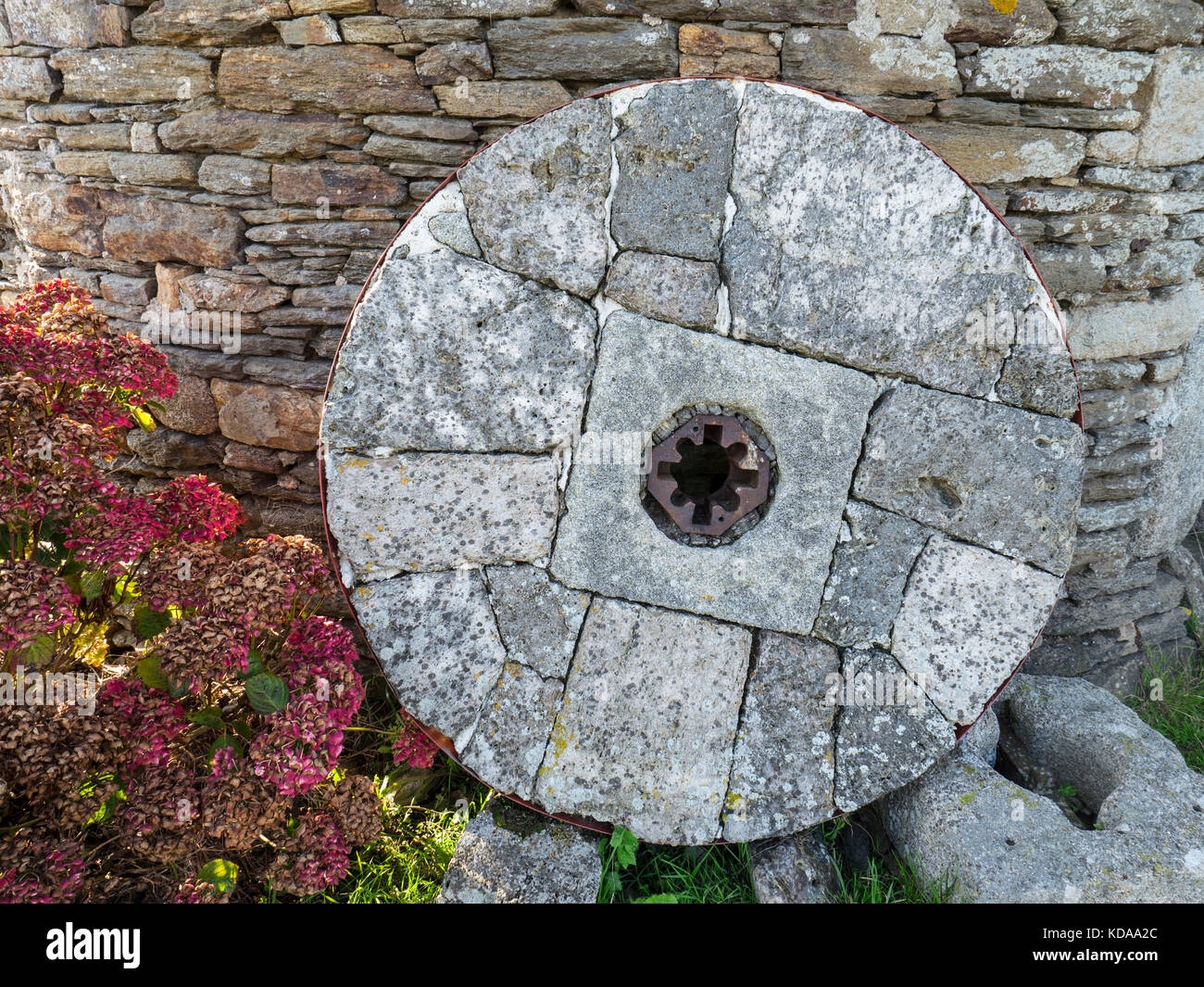 Ancienne meule 17ème siècle en excellent état utilisé dans gristmills ...