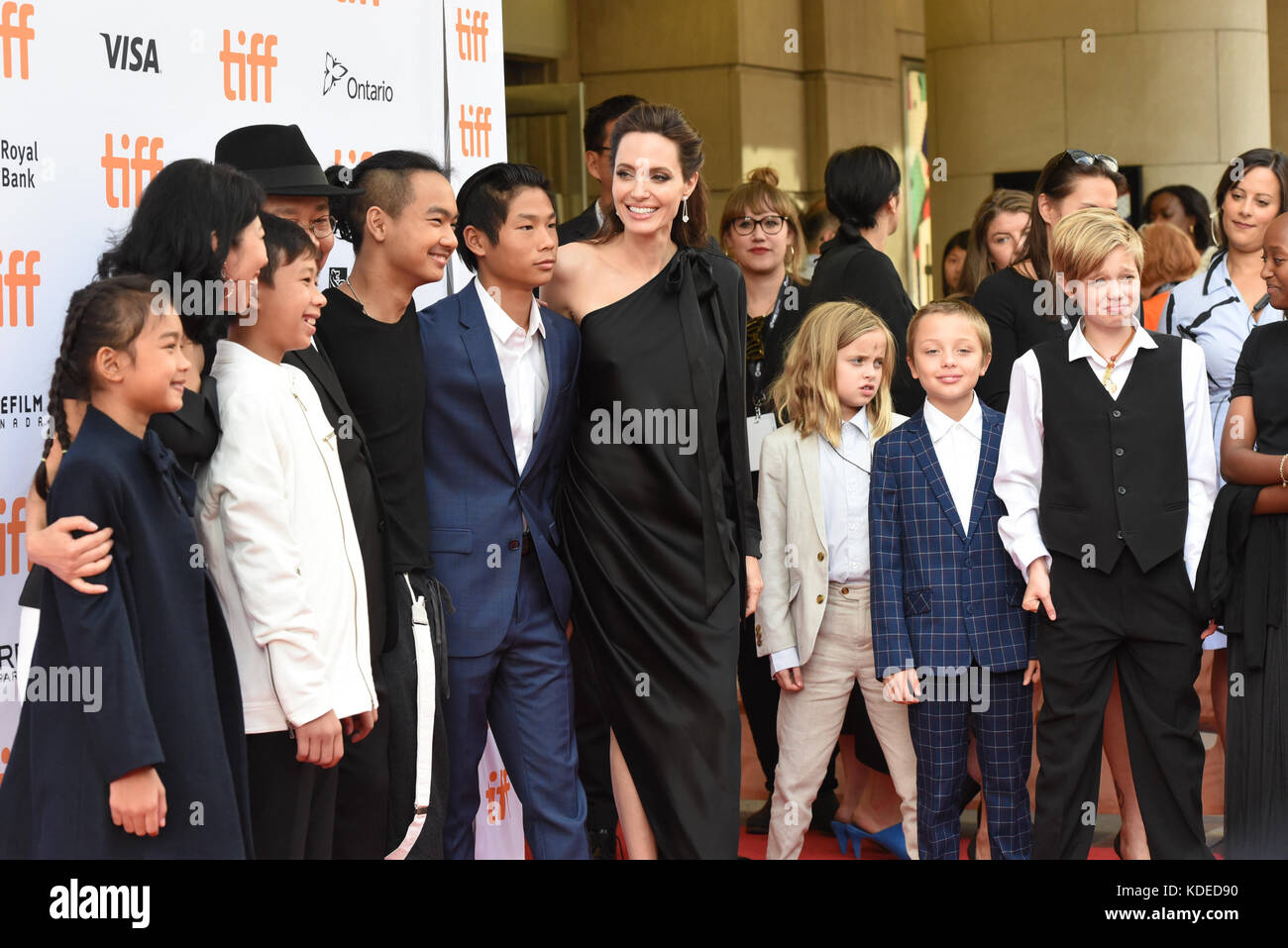 Maddox chivan jolie pitt Banque de photographies et d’images à haute ...