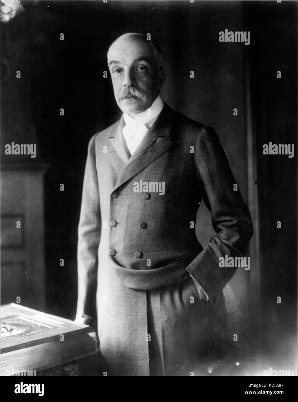 Konstantin dumba Banque de photographies et d’images à haute résolution ...