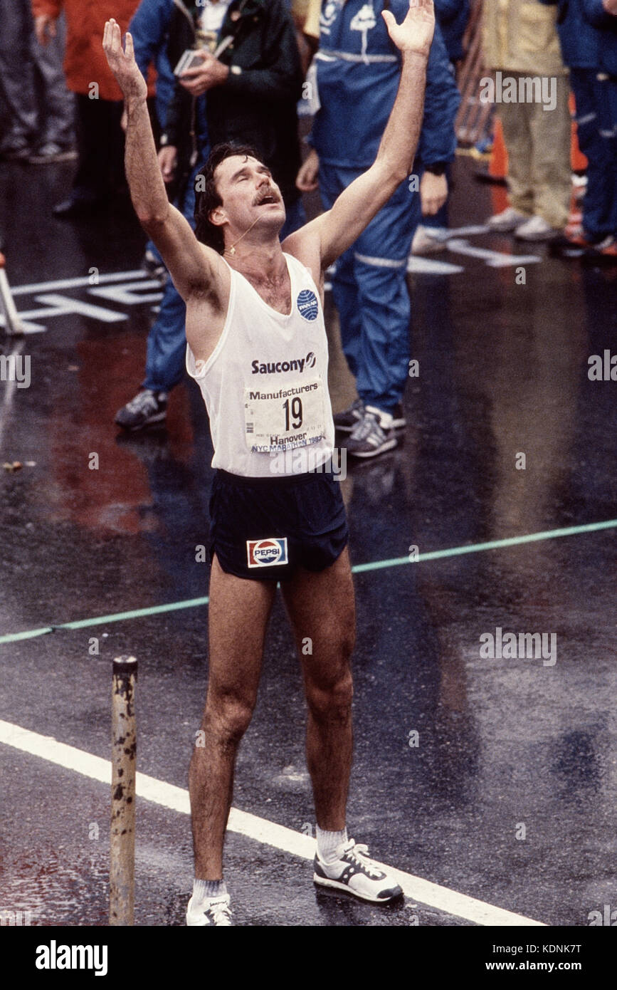 1983 marathon de new york Banque de photographies et d’images à haute ...