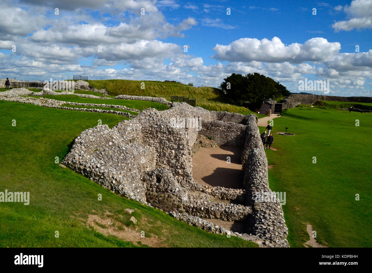 Ruines du château d'Old Sarum, Salisbury, Wiltshire, Angleterre ...