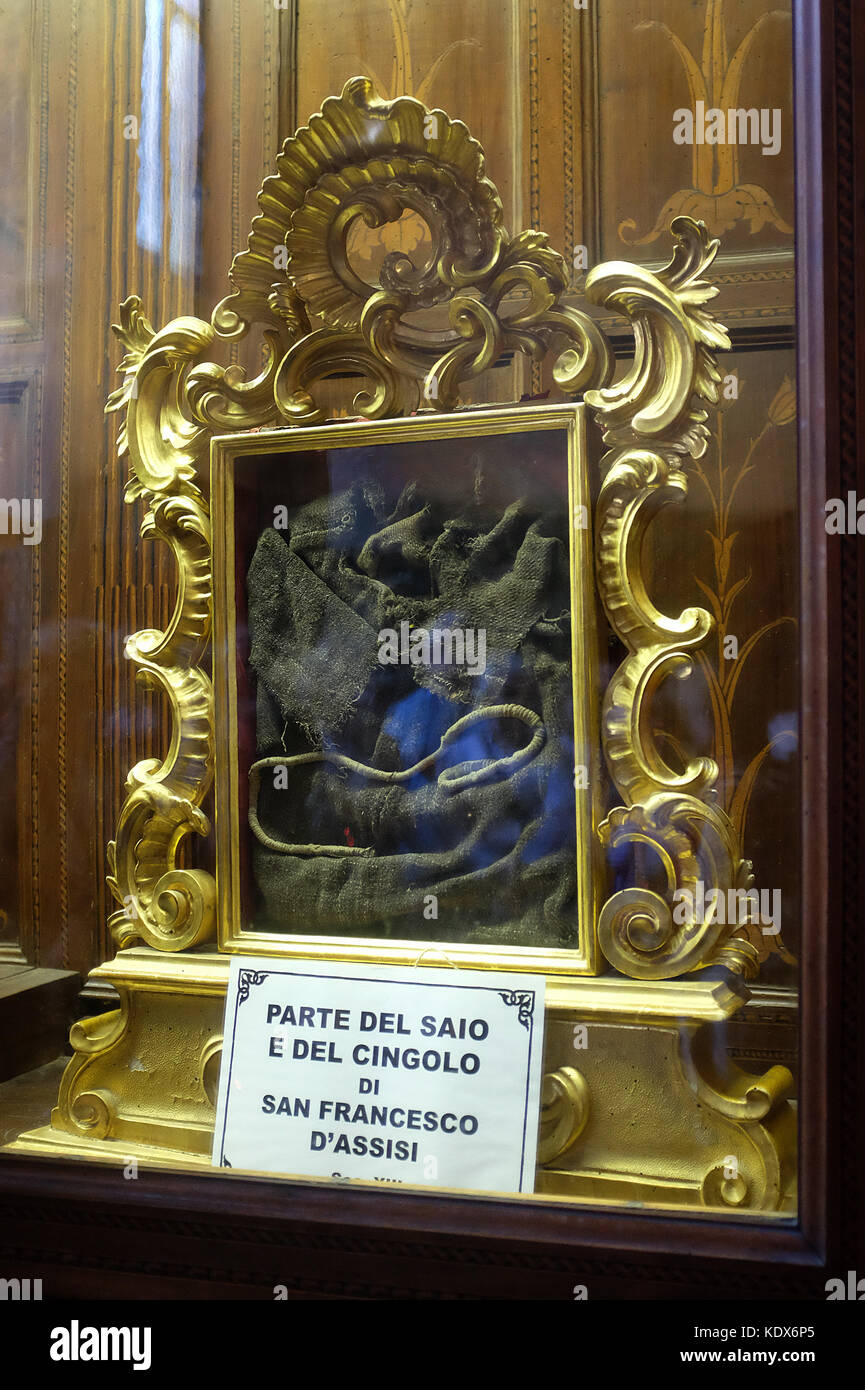 Relique catholique Banque de photographies et d’images à haute ...