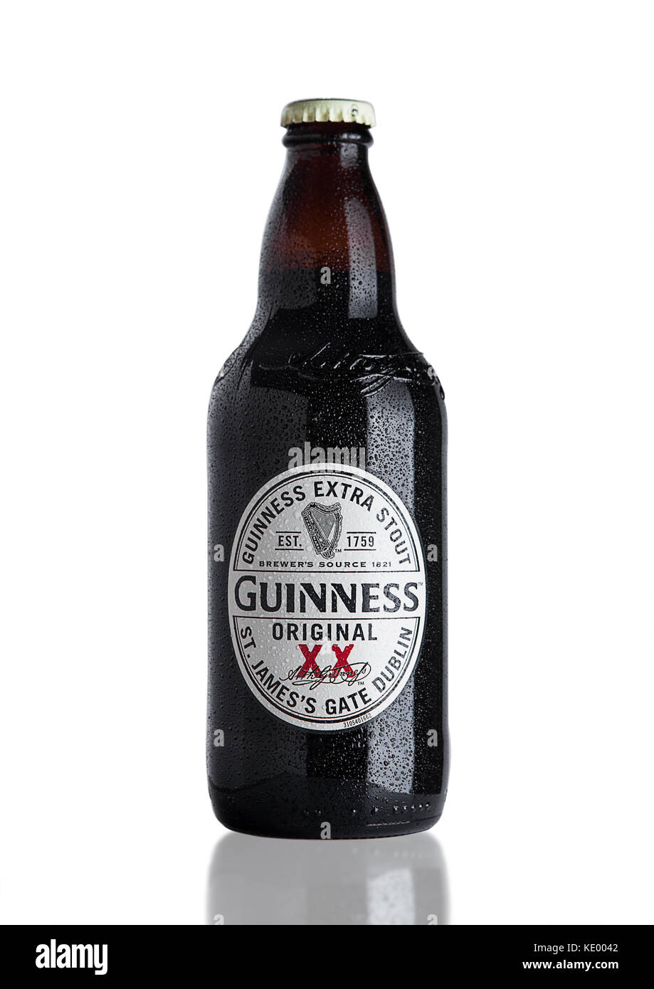 Beer guinness bottle pack Banque de photographies et d’images à haute ...