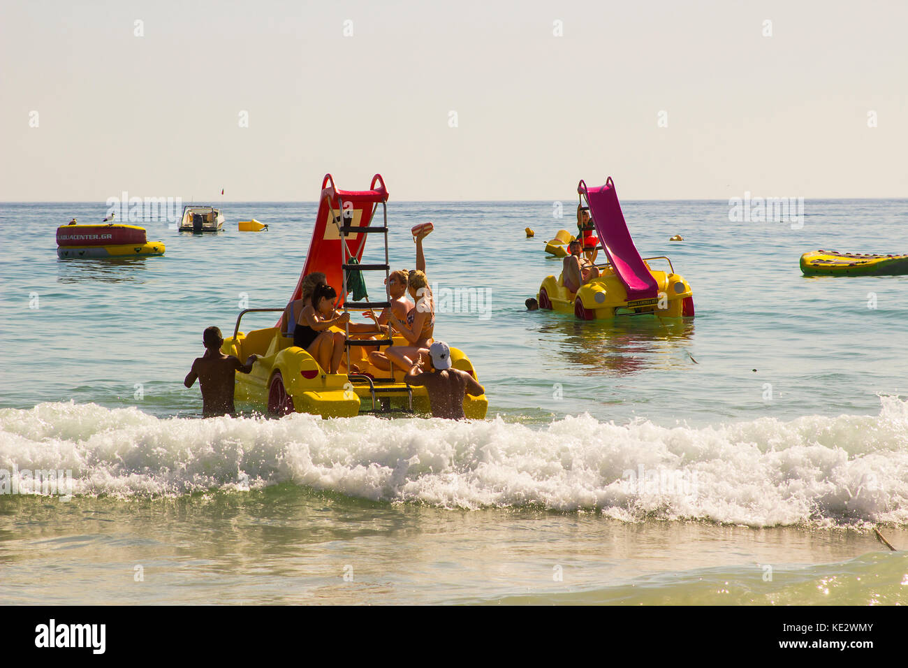 Pedalo Slide Banque d'image et photos - Alamy