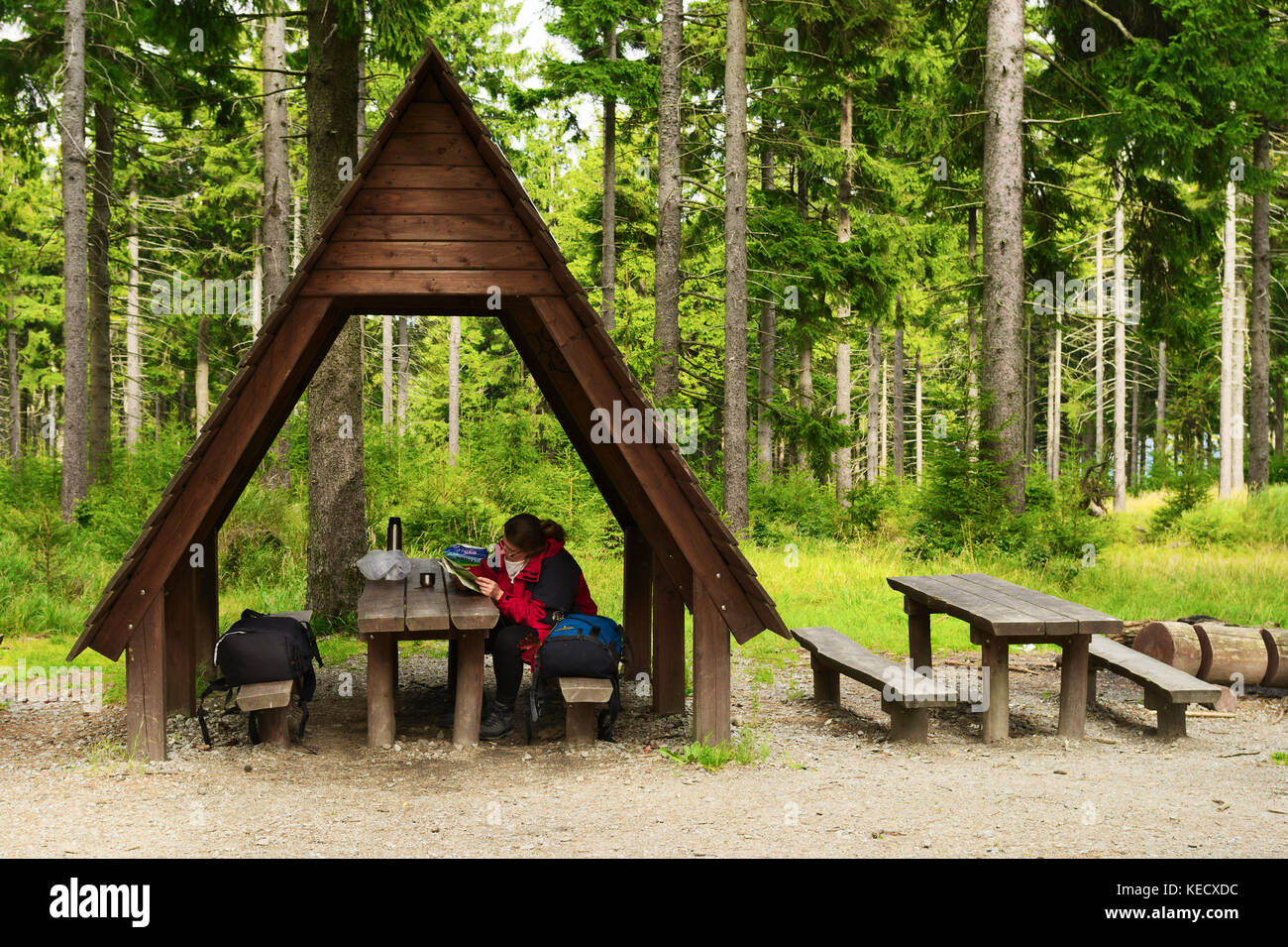 Abri en bois Banque de photographies et d’images à haute résolution - Alamy