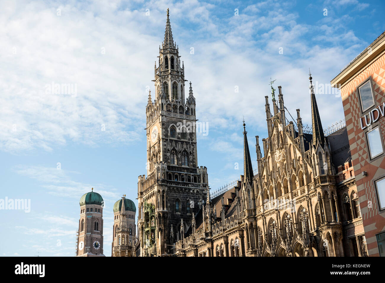 Rathhaus munich Banque de photographies et d’images à haute résolution ...
