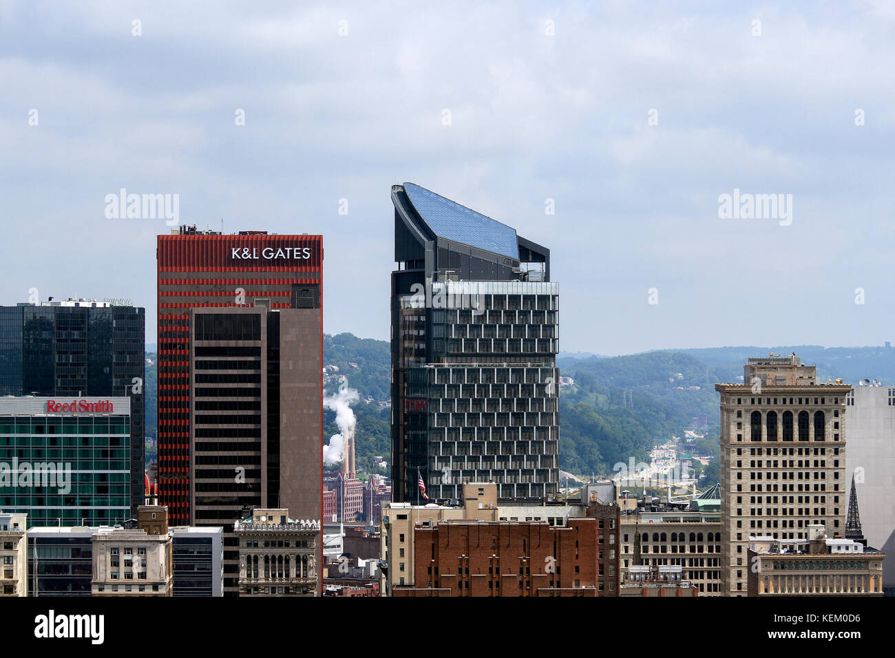 The tower at pnc plaza Banque de photographies et d’images à haute ...