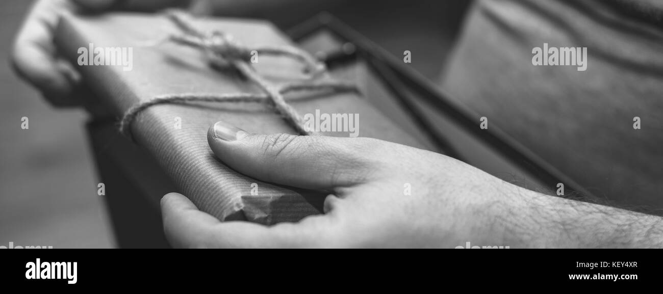 Colis suspect Banque de photographies et d’images à haute résolution ...