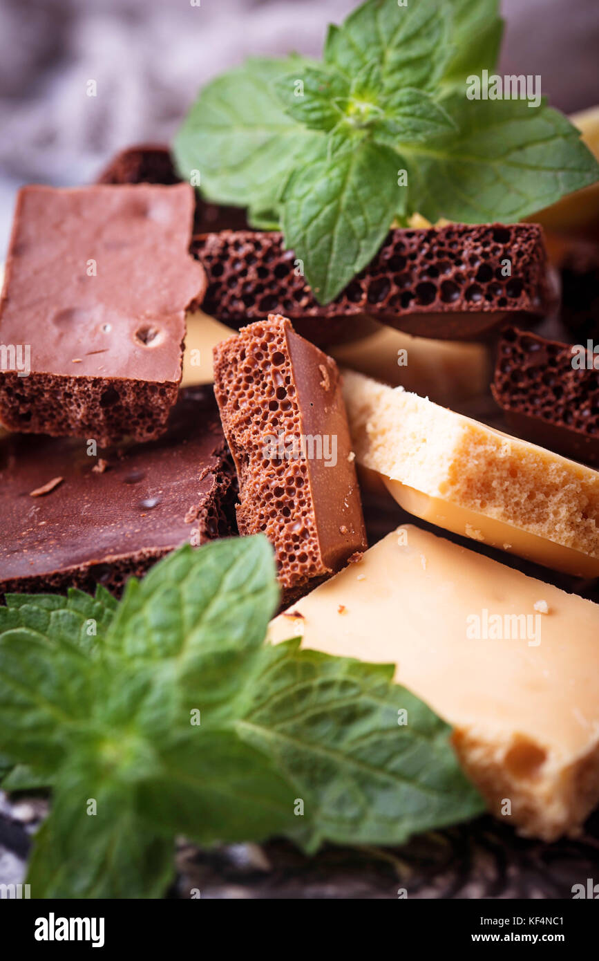 Différents types de chocolat Photo Stock - Alamy