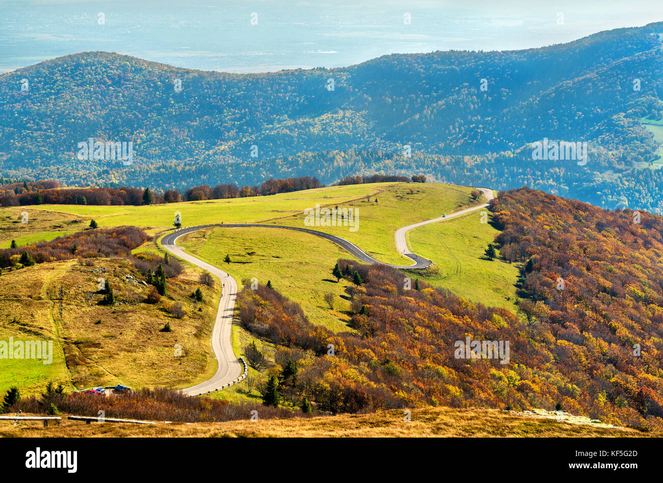 Le col du grand ballon, un col de montagne dans le massif des Vosges ...