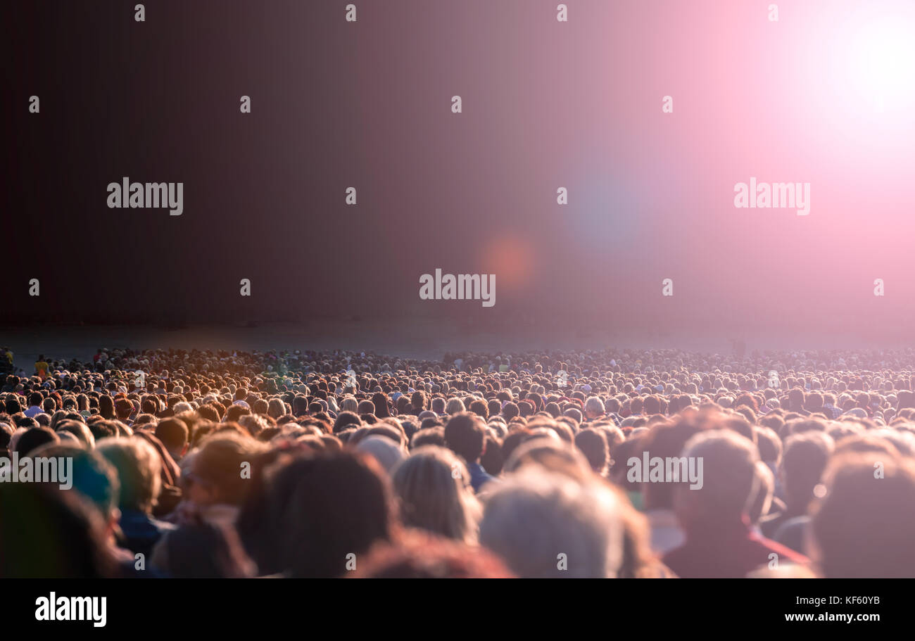 Foule de personne Banque de photographies et d’images à haute ...
