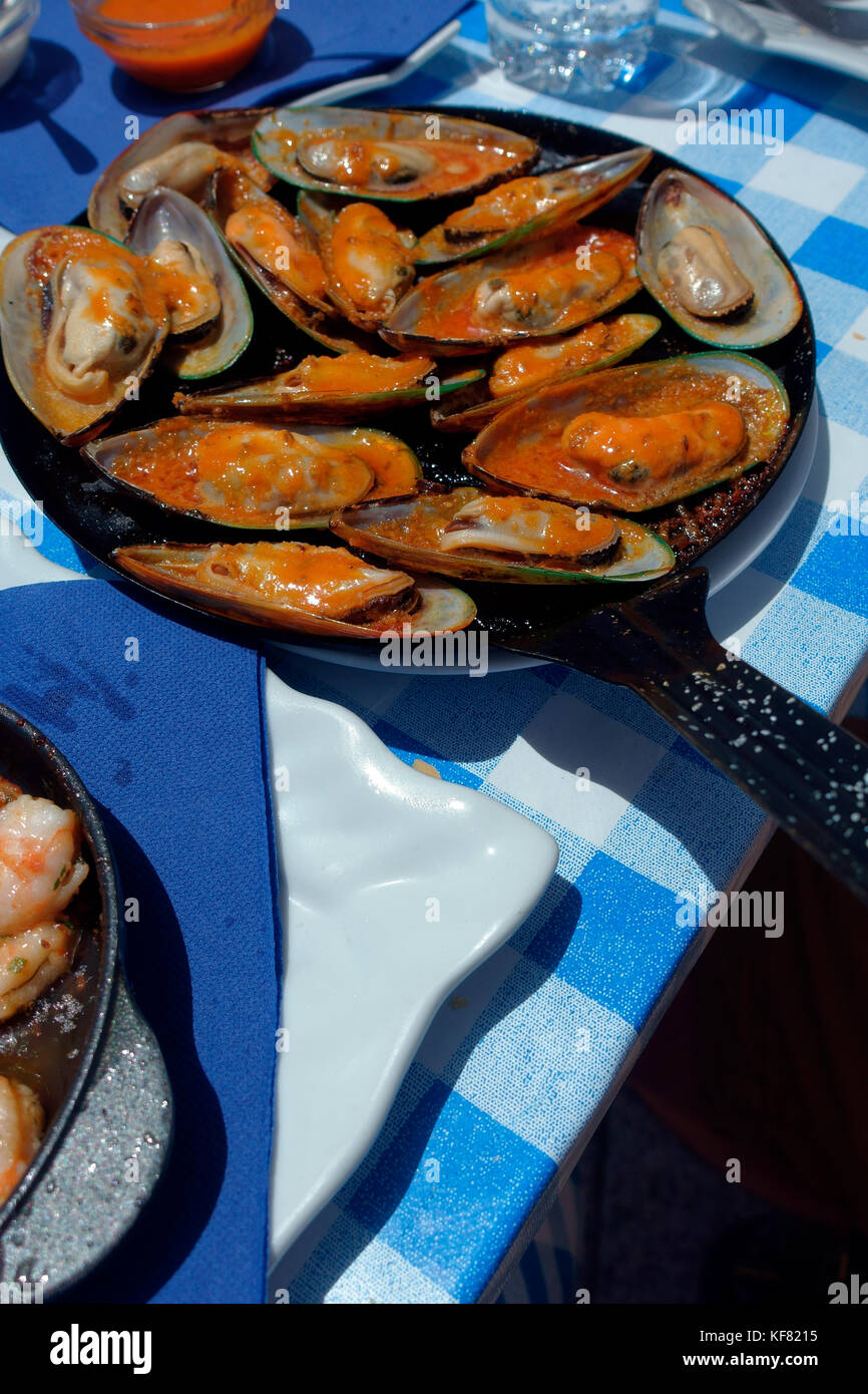 Traditional spanish cooking Banque de photographies et d’images à haute ...
