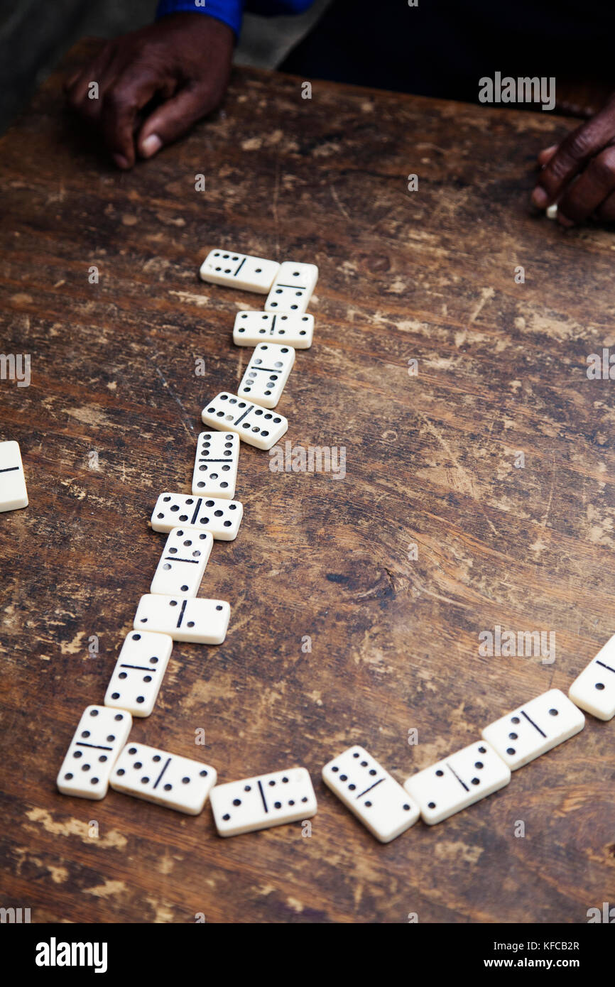 La JAMAÏQUE, Port Antonio. Joseph 'Poudre' Bennett et Derrick 'Johnny ...