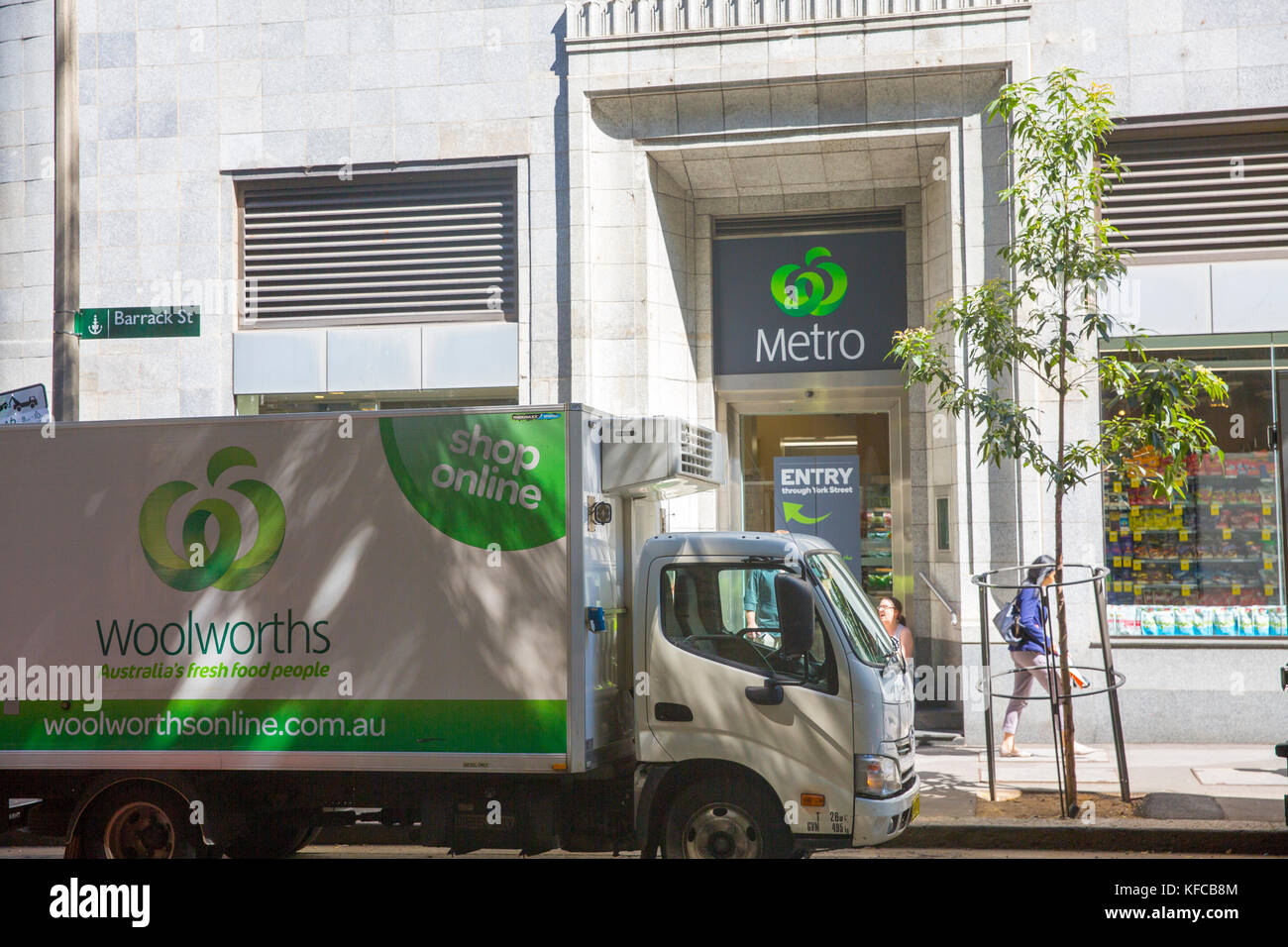 Woolworths metro Banque de photographies et d’images à haute résolution ...