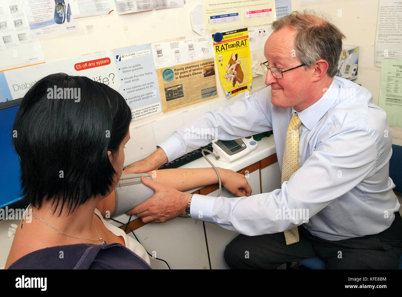Chimistes pharmacies pharmacies pharmacies Banque de photographies et d ...