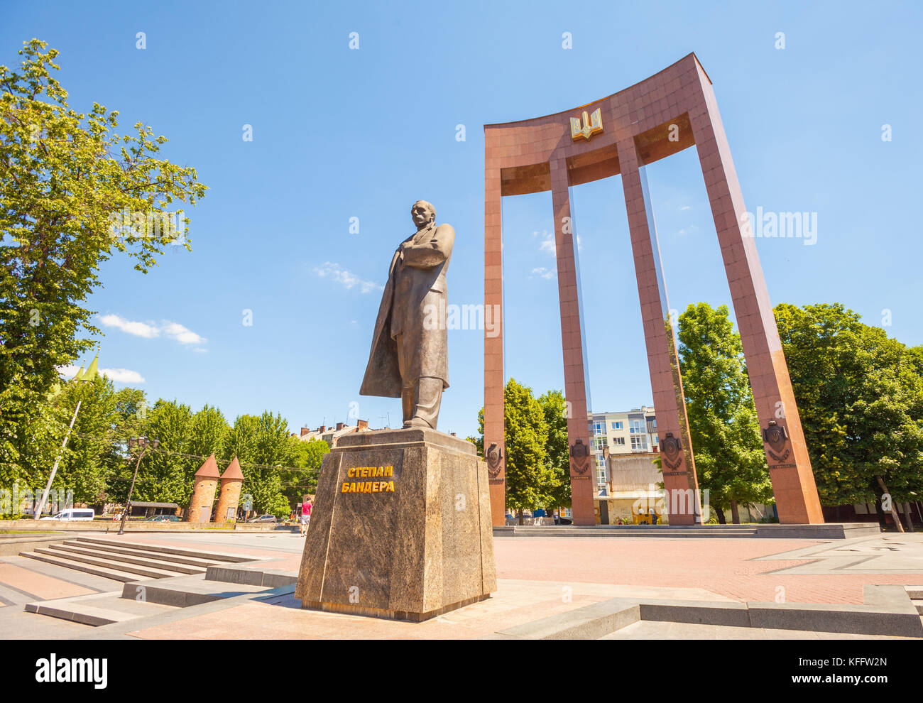 Le Stepan Bandery (Stepana Bandera) Monument, Lviv, Ukraine Photo Stock ...