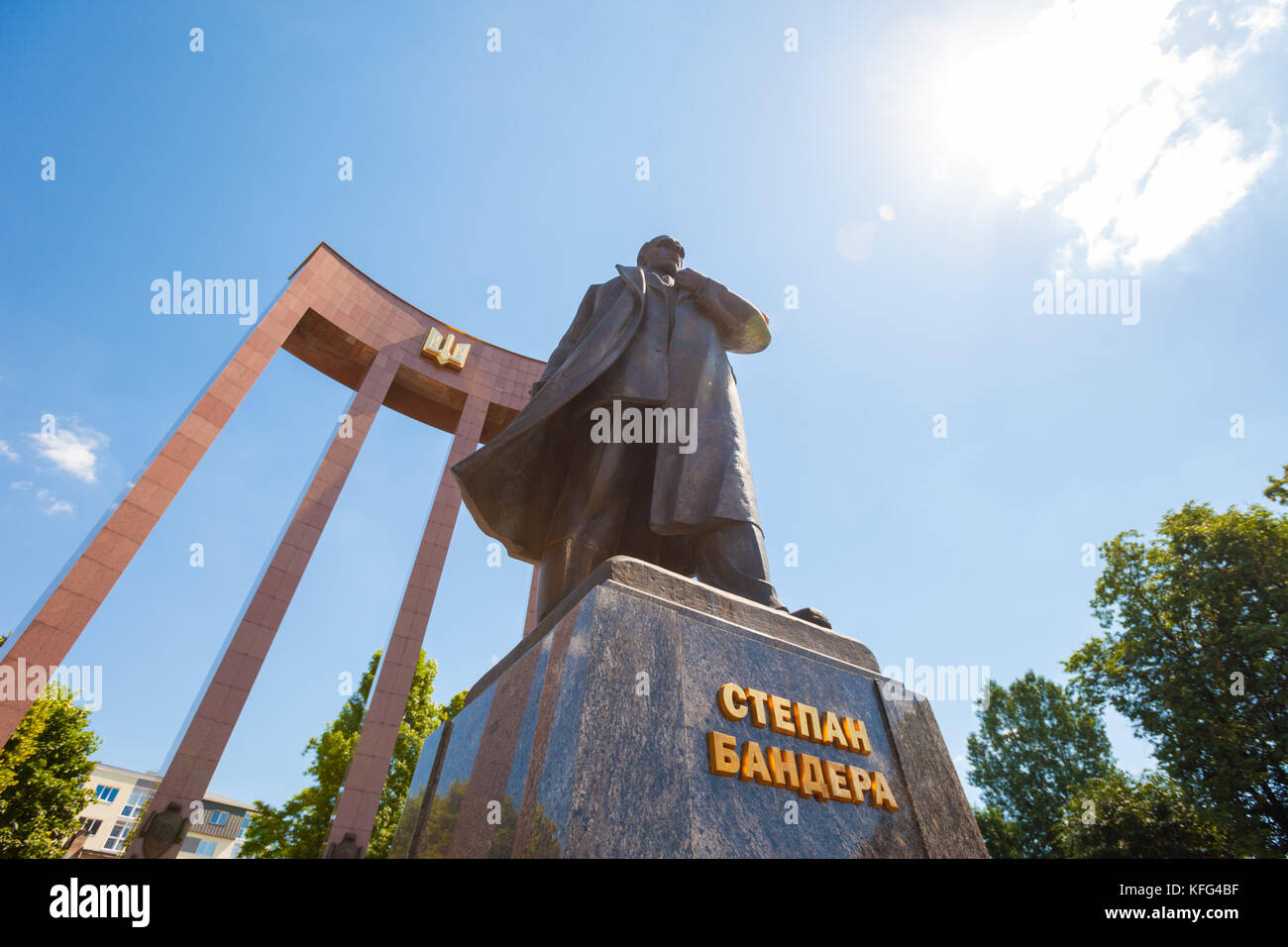 Le Stepan Bandery (Stepana Bandera) Monument, Lviv, Ukraine Photo Stock ...