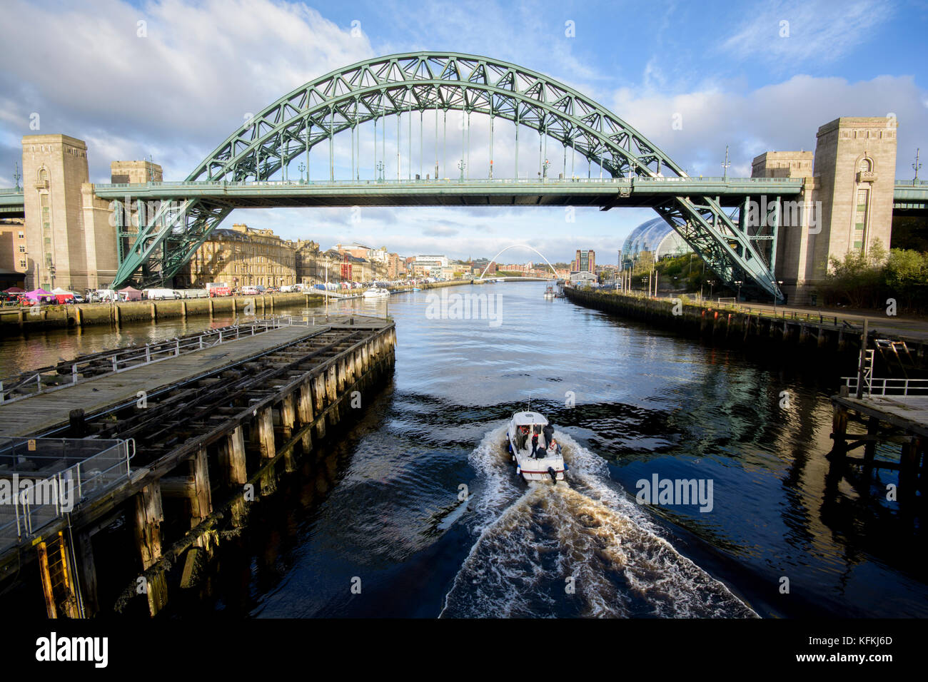 Newcastle bridges Banque de photographies et d’images à haute ...
