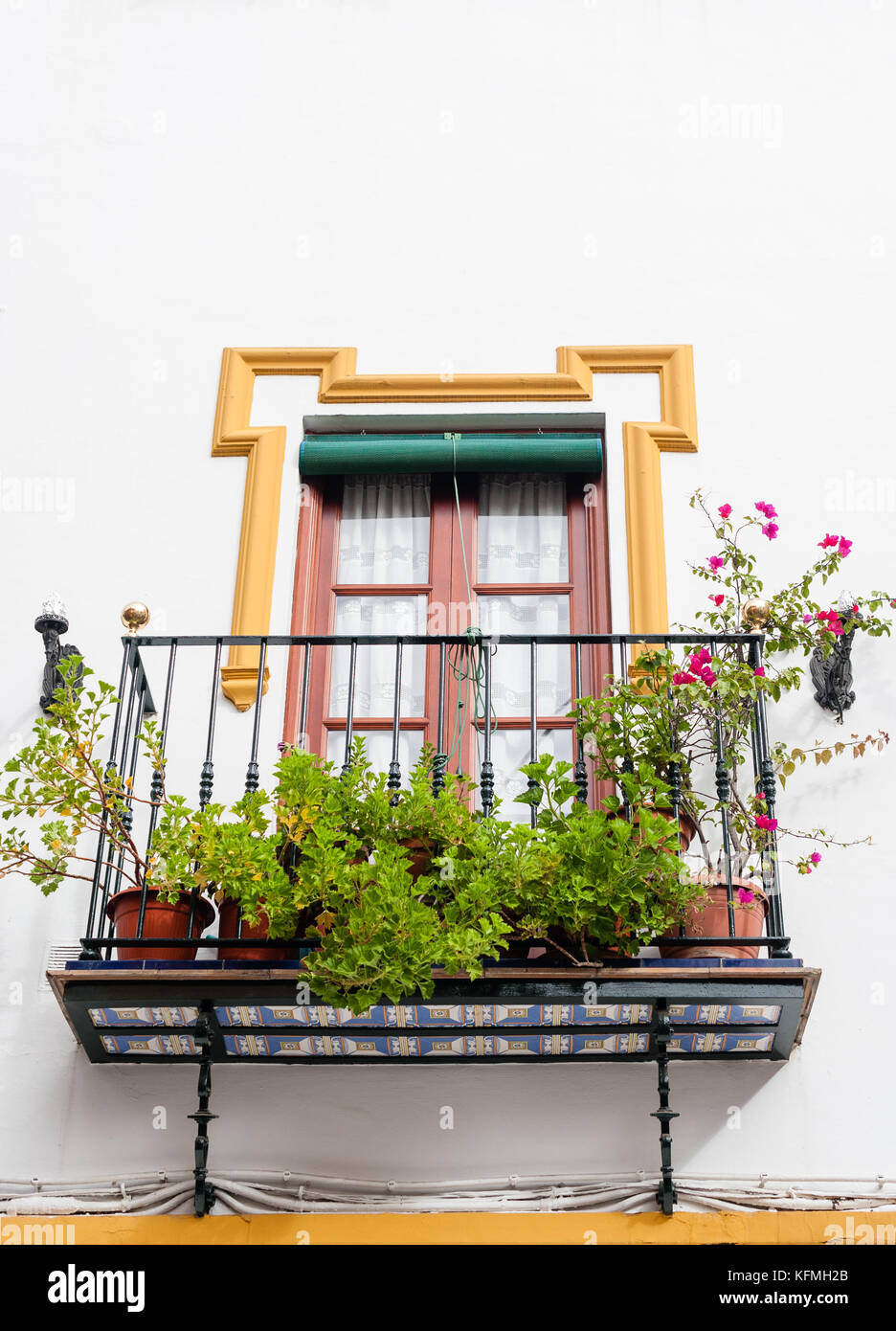 Balcon espagnol Banque de photographies et d’images à haute résolution ...