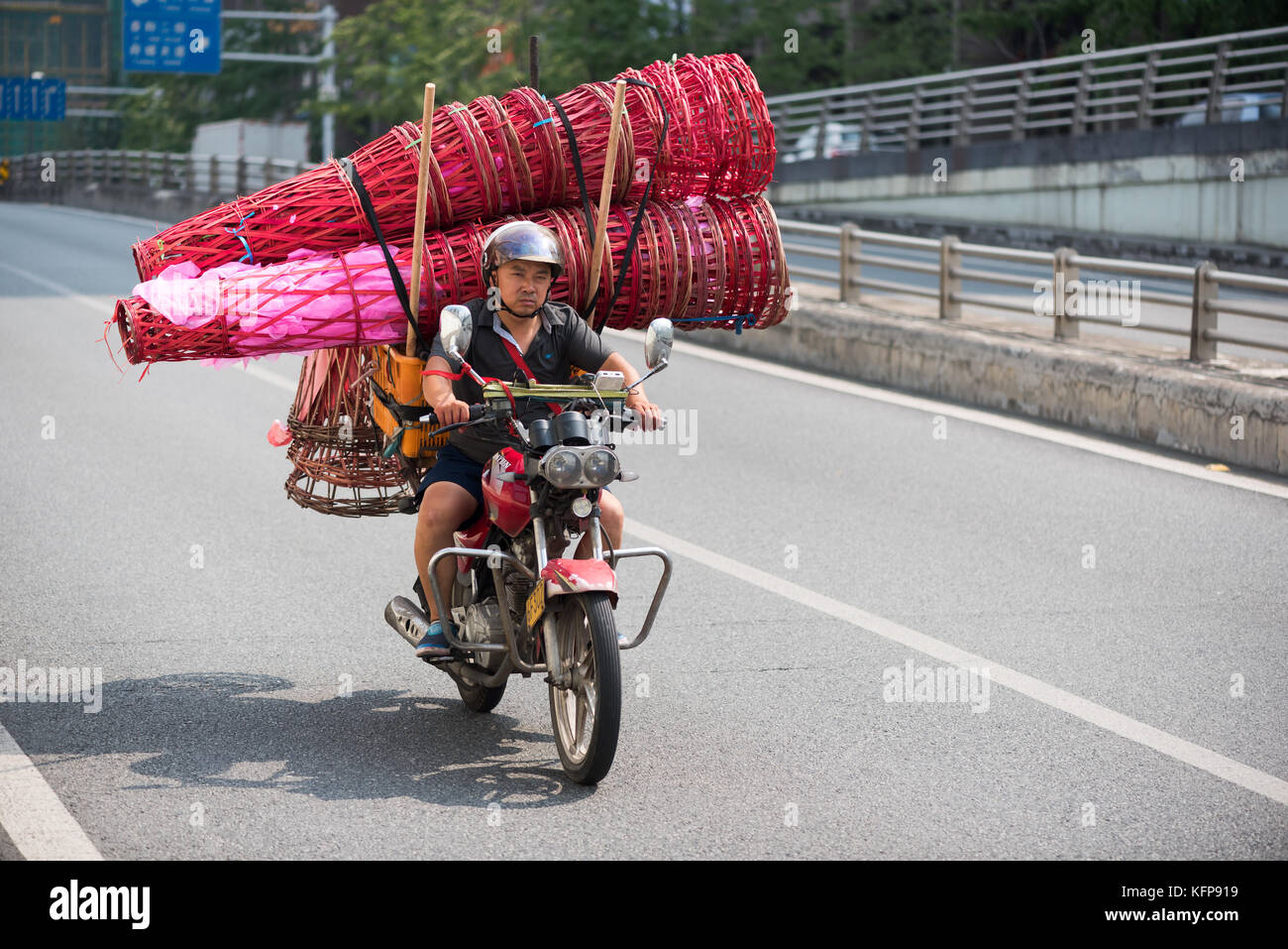 Moto chinoise Banque de photographies et d’images à haute résolution ...