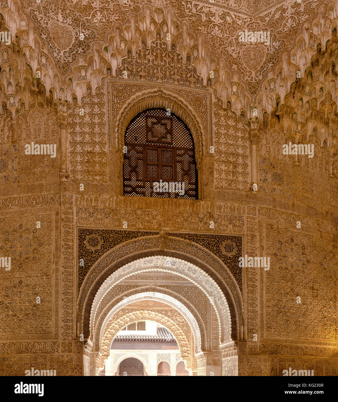 Les trois arcs de mocárabes, Sala de los Abencerrajes, Palacios ...