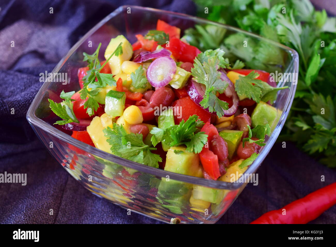 Salade mexicaine Banque de photographies et d’images à haute résolution ...