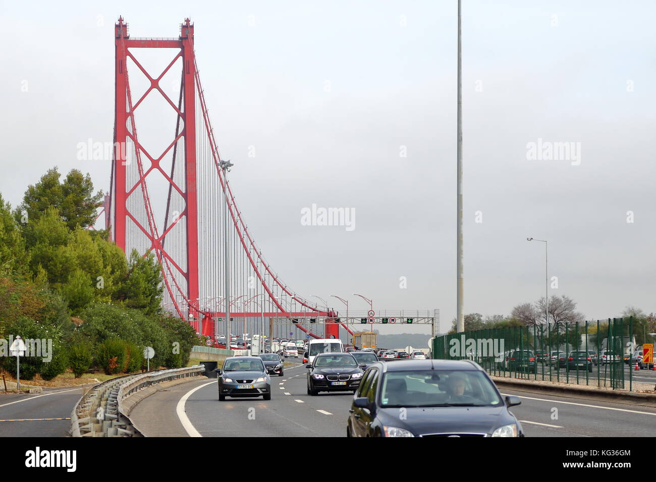 Ponte 25 de abril lisbonne Banque de photographies et d’images à haute ...