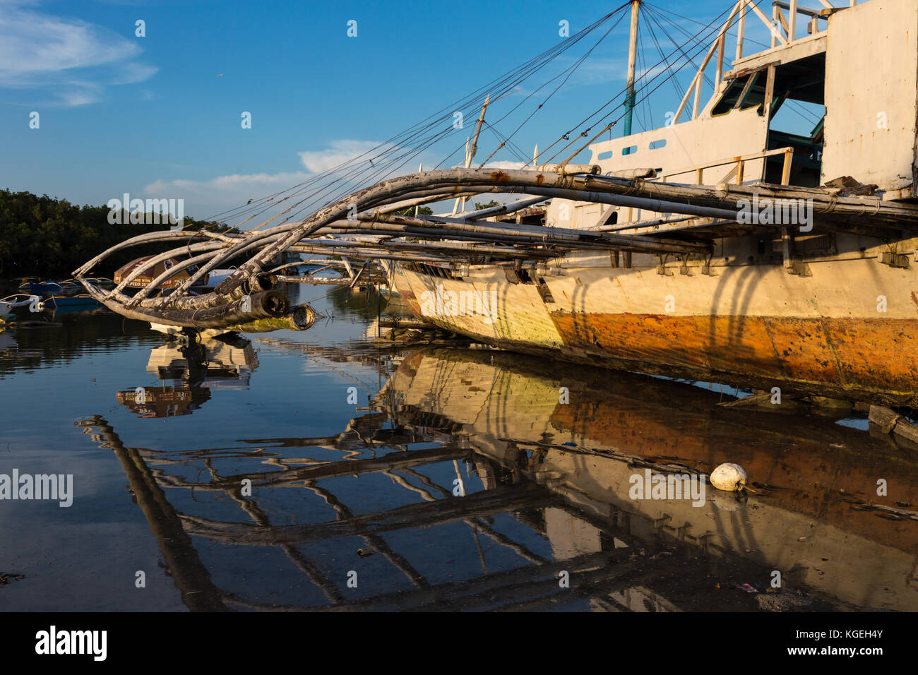 Asie Philippines Cebu Mactan sanctuaire mactan épave bateau pompe dans ...