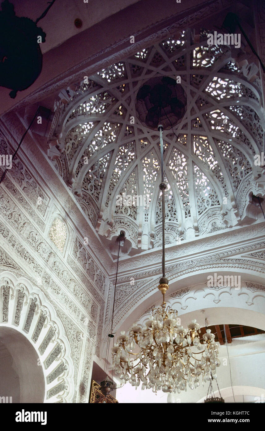 Great mosque tlemcen almoravid Banque de photographies et d’images à ...