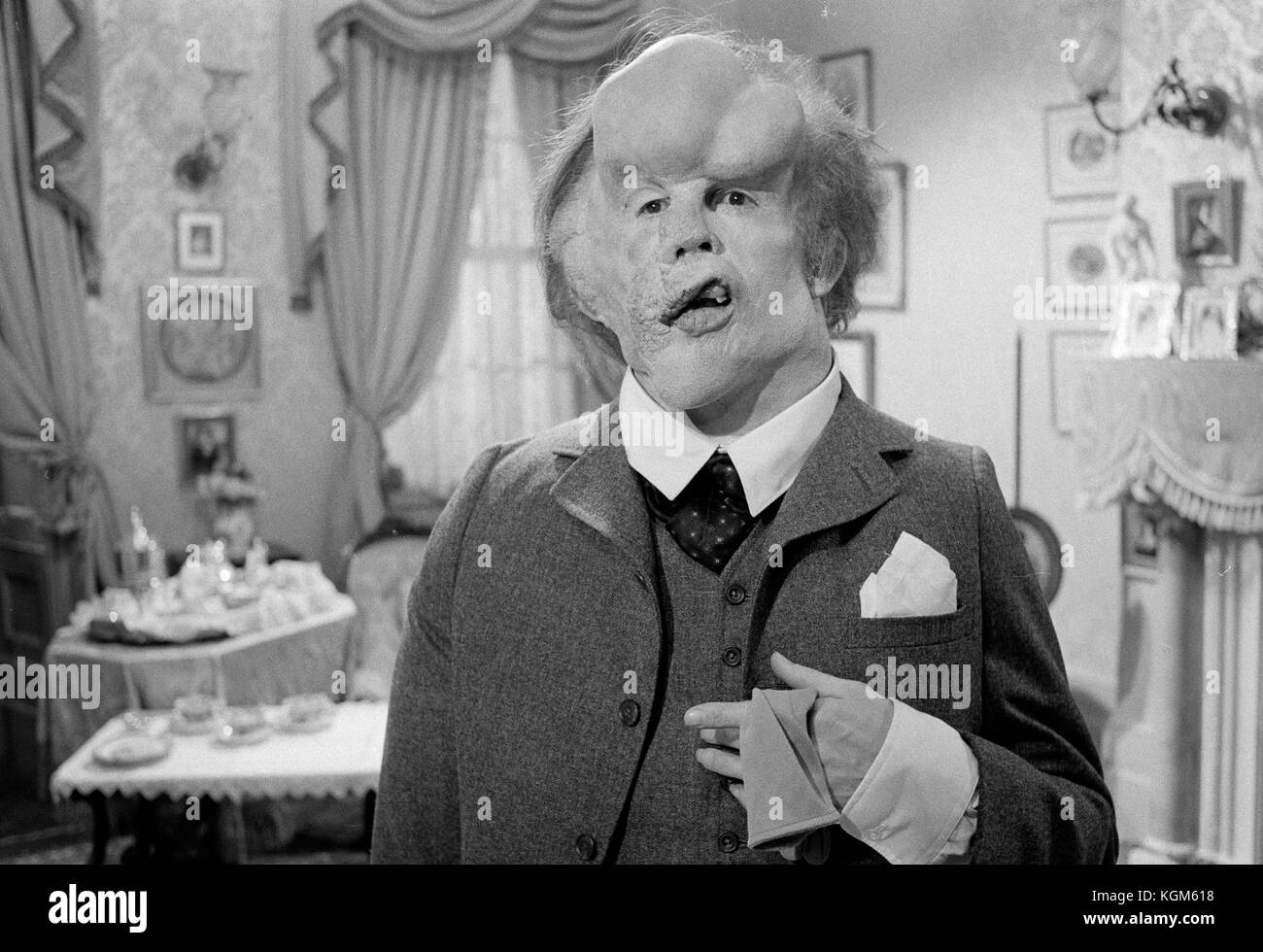 Elephant man Banque de photographies et d’images à haute résolution - Alamy