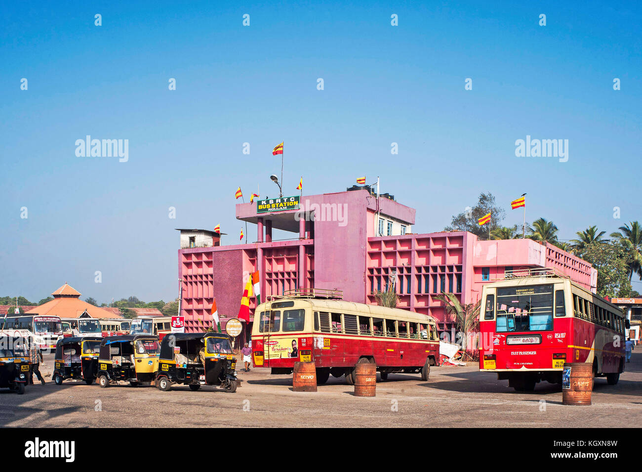 Station de bus ksrtc Banque de photographies et d’images à haute ...