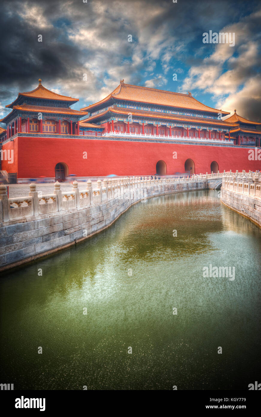 La cité interdite est le plus grand complexe de palais dans le monde ...