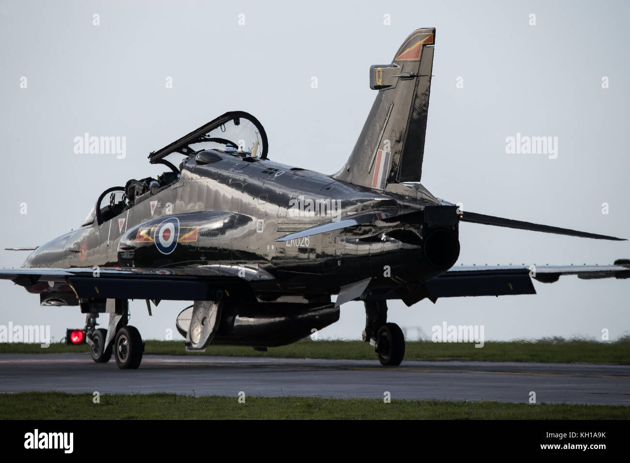 Royal Air Force d'avions bae hawk t2 à RAF Valley au Pays de Galles ...